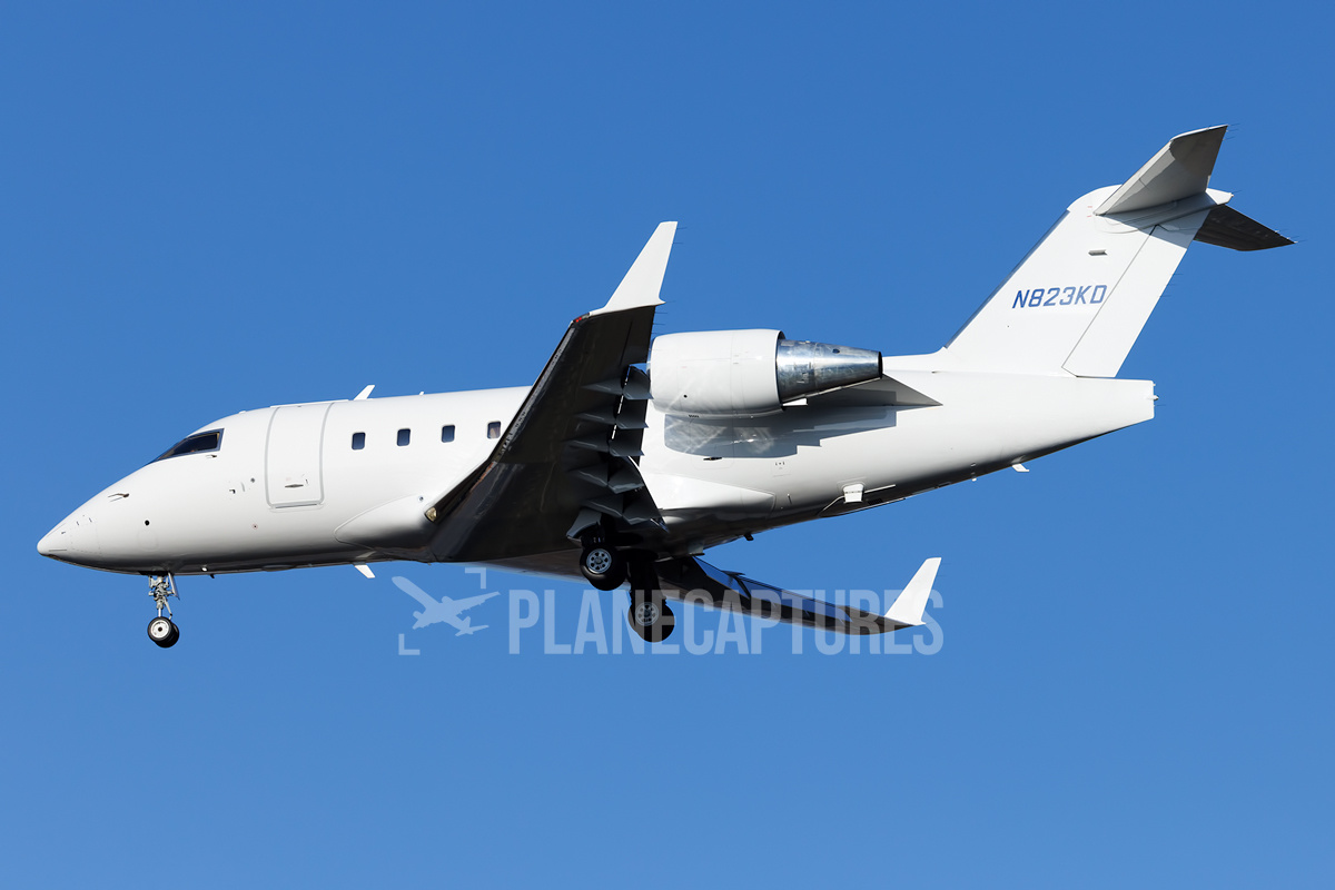 Untitled Hop-A-Jet Bombardier Challenger 604 (CL-600-2B16) N823KD ...